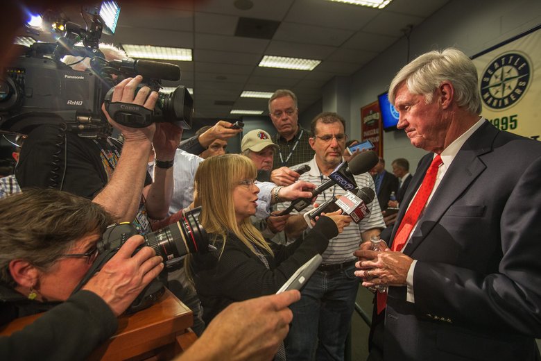 Barers of Maple Valley: Mariner CEO Howard Lincoln Steps Down