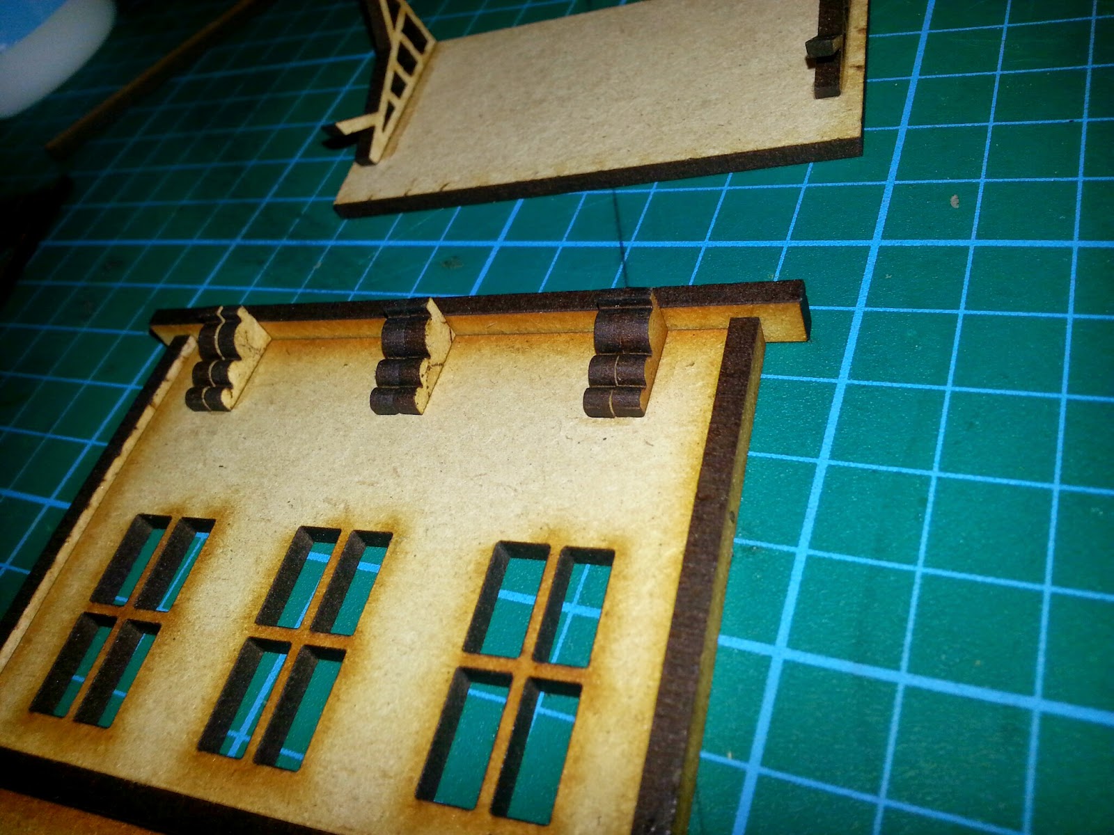 Nerd Club: Laser cut 28mm terrain buildings - wild west