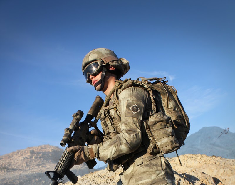 Grey Ops: A-TACS AU Gear from UR Tactical