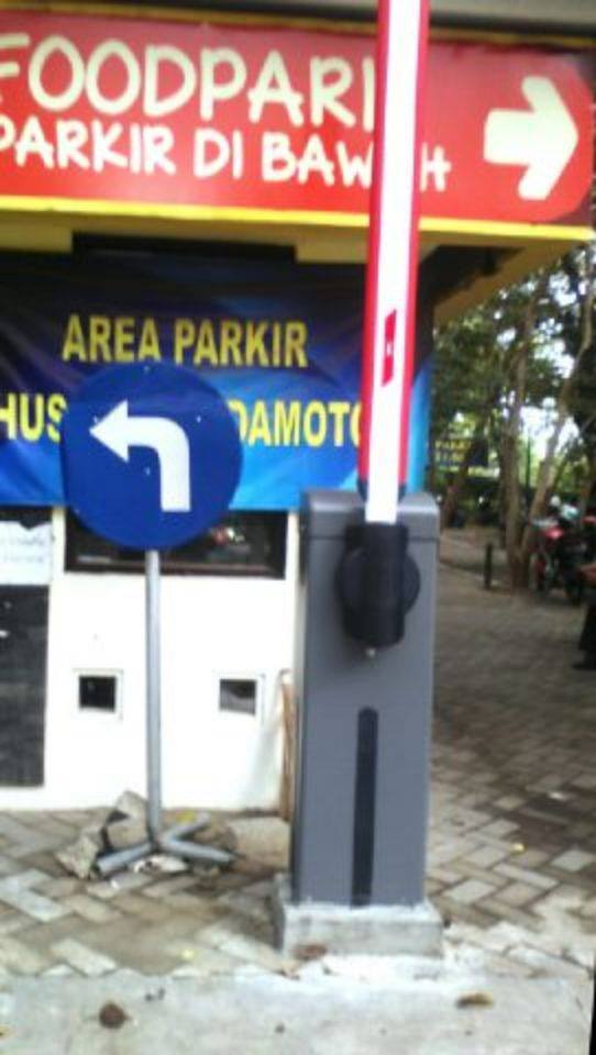 Palang Parkir Yogyakarta Kampus Ugm ~ Palang Parkir : Megah Sakti Makmur.cv