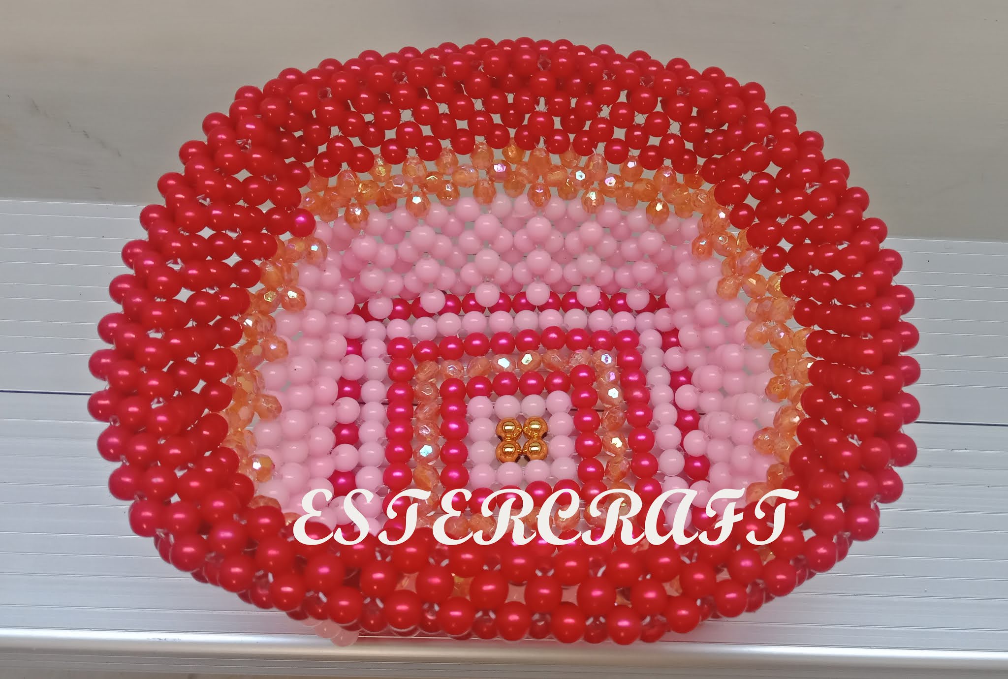 House of Handmade Estercraft 1: Keranjang Manik, Tempat Tissue & kreasi ...