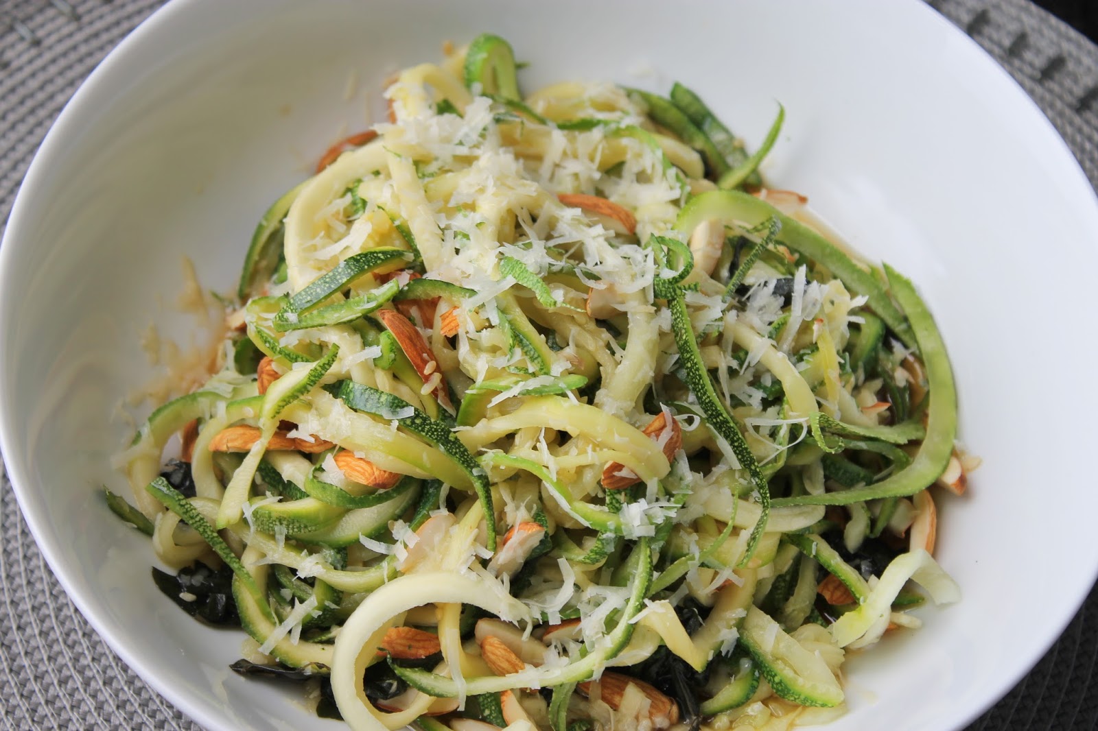 Wafu Sarada (Japan-style salad) - ANGGAJAYA