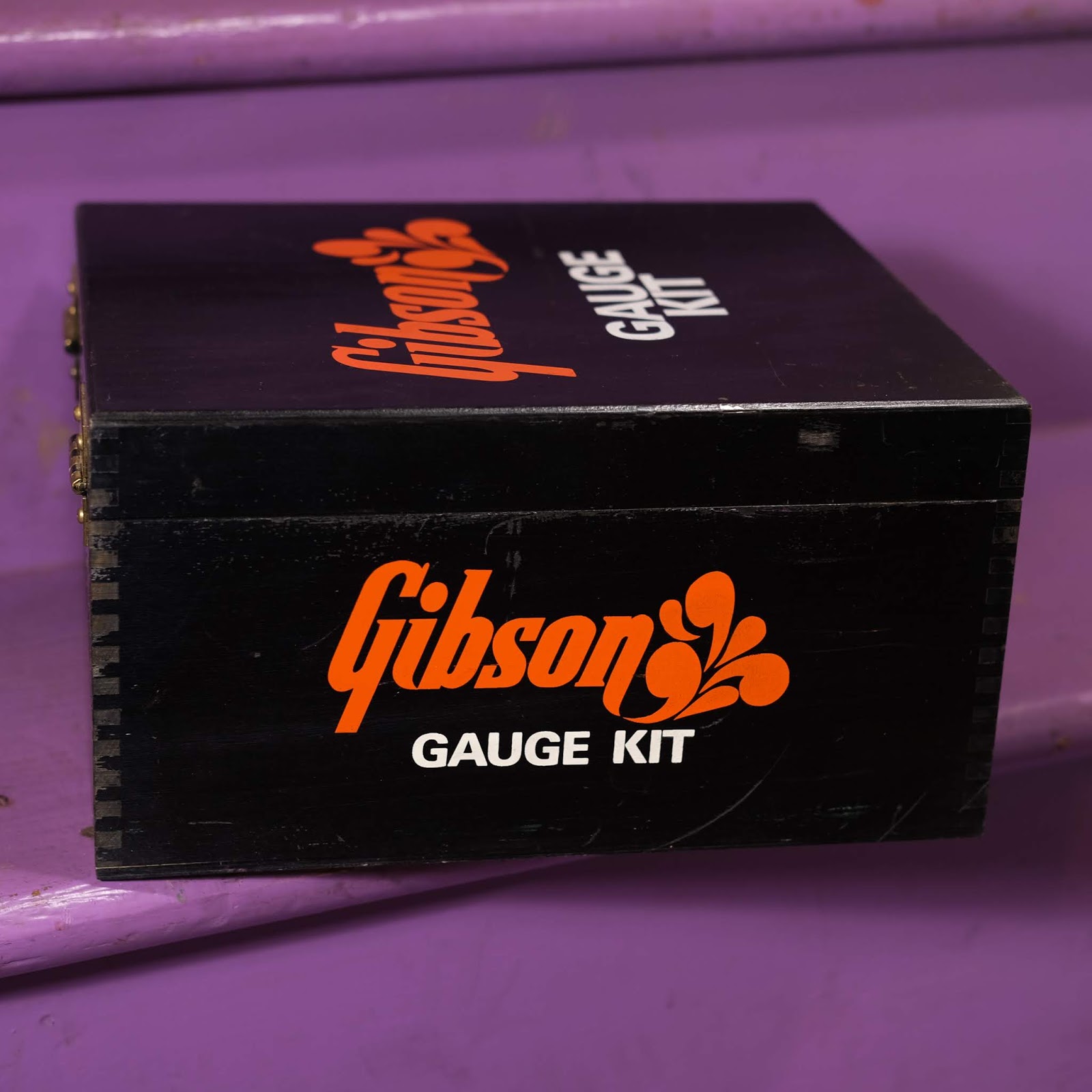 Jumble Sale: 1980s Gibson Gauge Kit Box