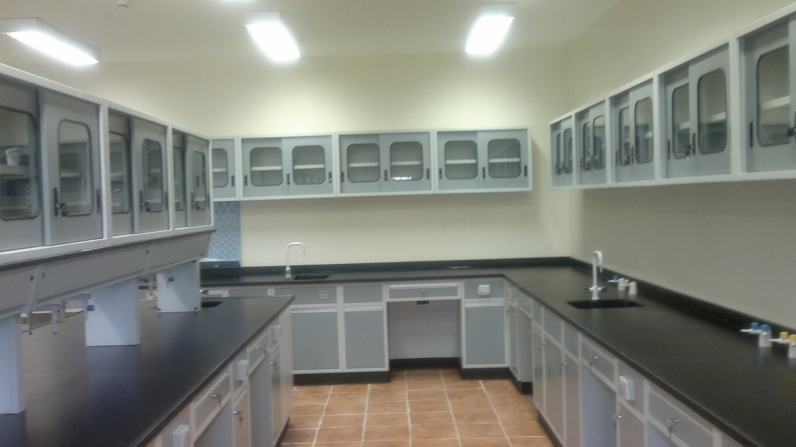 Saudi Modern Factory شركة المصنع السعودى الحديث