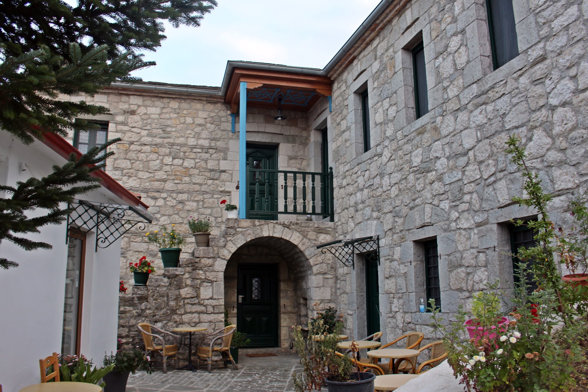 ROAD TRIP ΣΤΑ ΤΖΟΥΜΕΡΚΑ - Β΄ ΜΕΡΟΣ ΔΙΑΔΡΟΜΗ ΠΡΑΜΑΝΤΑ ΜΕΛΙΣΣΟΥΡΓΟΙ ...