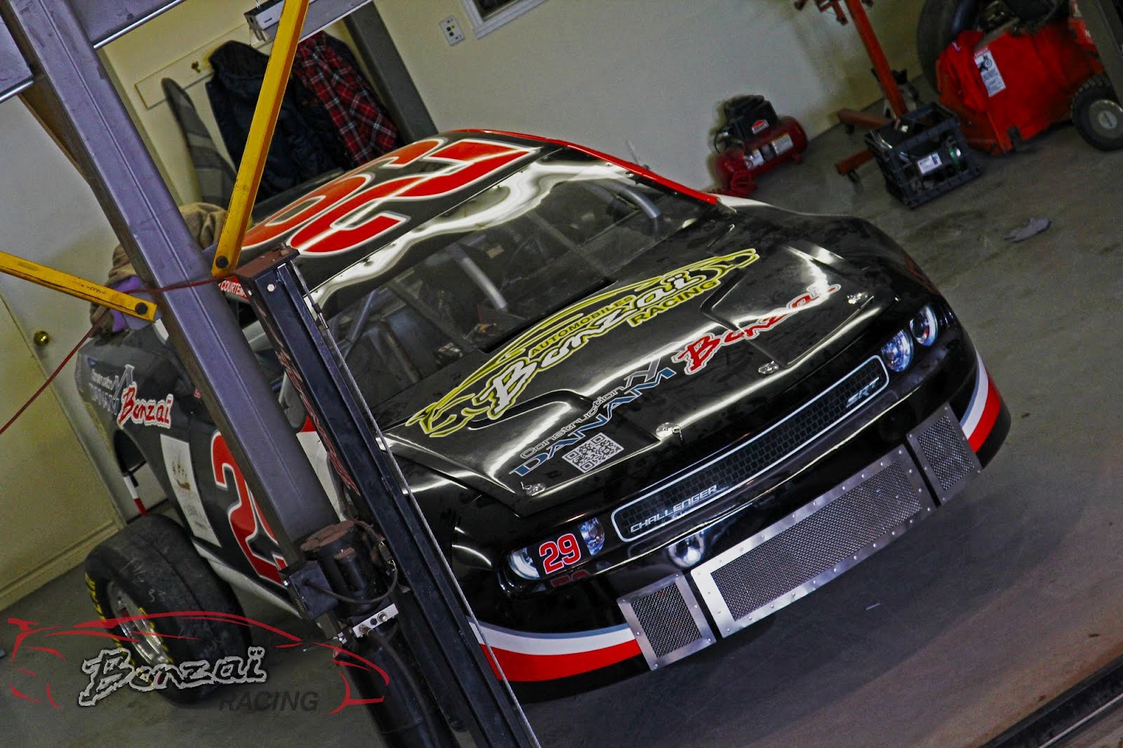 Oval Racing Stock car style in Québec, Ontario and New England States ...