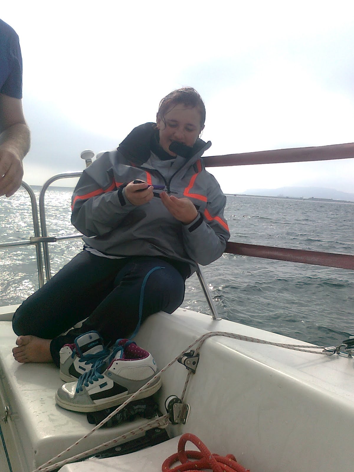 Farr Out Laser 28 Sunday Series Race 2 Girl Overboard Farr Out Laser 28 Sunday Series Race 2 Girl Overboard