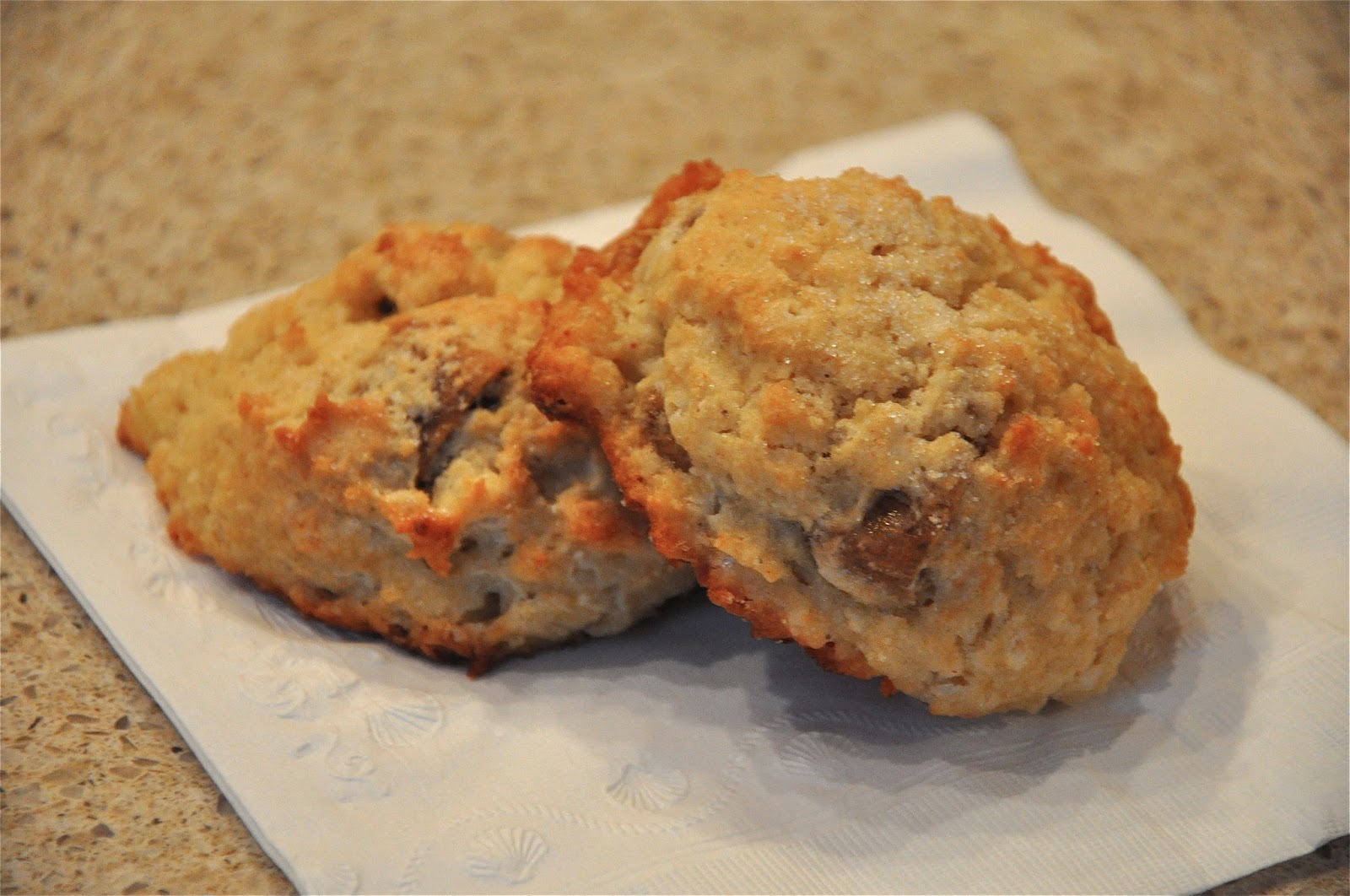 Sophia's Sweets: Gluten-Free Fig Scones