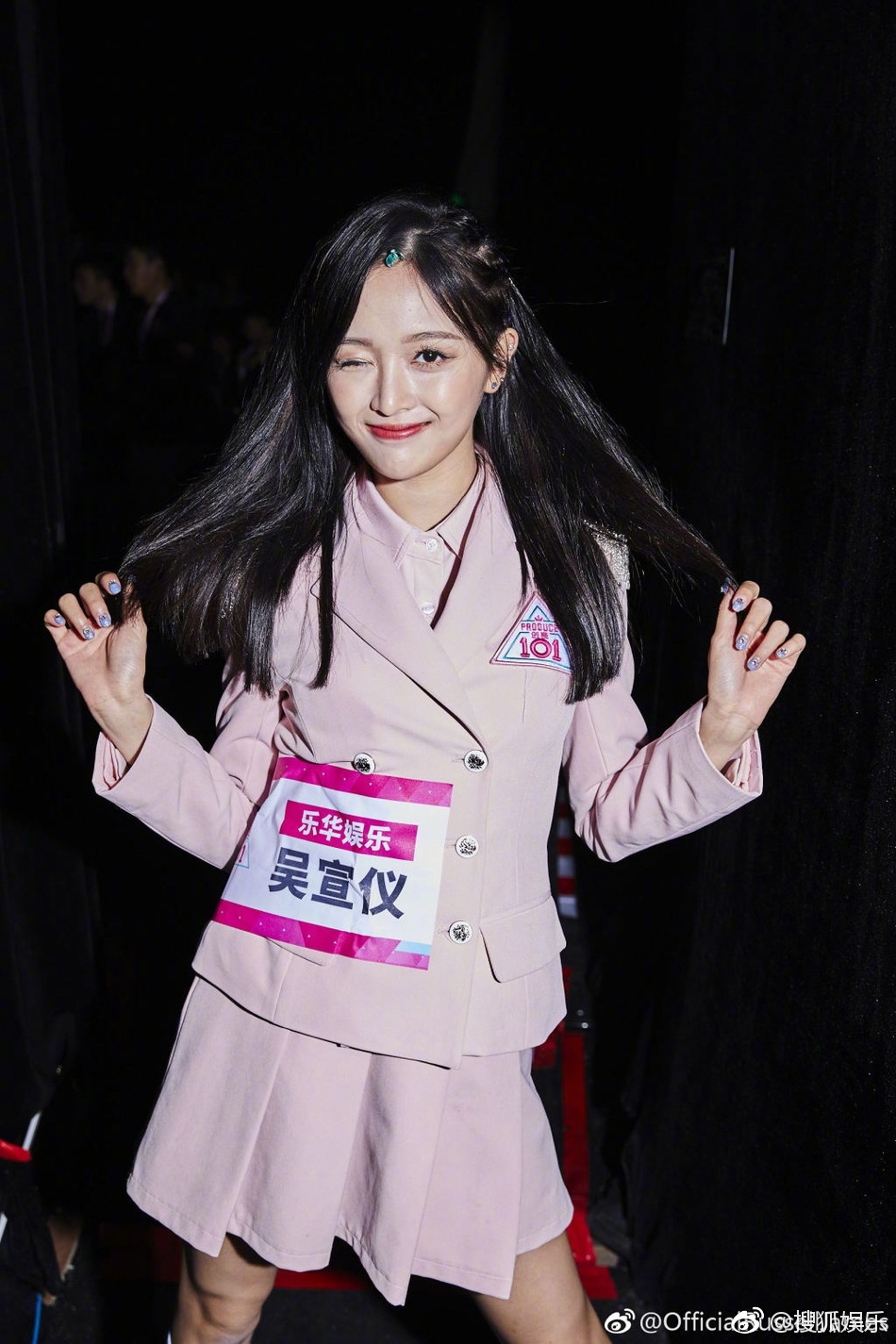 weibo go: VS photographer Russell James shares gorgeous backstage ...