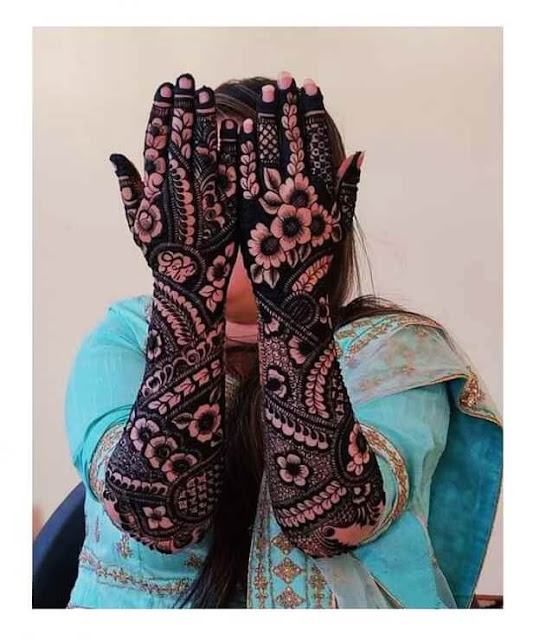 Simple Mehndi Design Images For Sawan