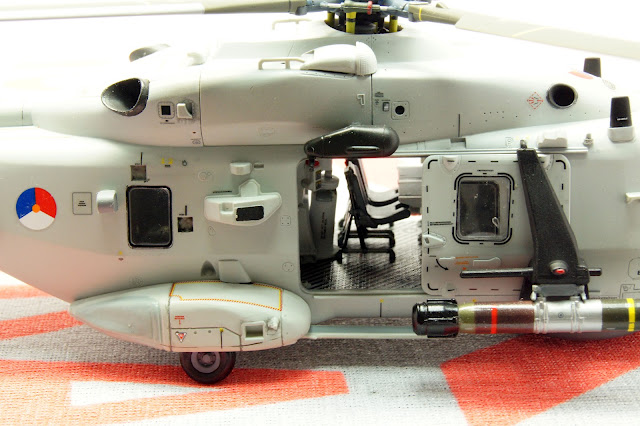 Fine Scale Aviation: Revell NH90 NFH "NAVY" 1/72