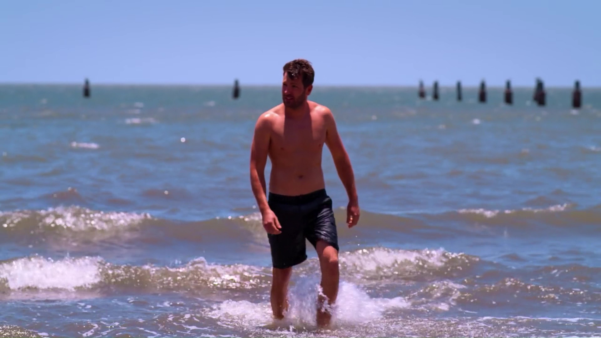 ausCAPS: Tim Ross shirtless in Romance On The Menu