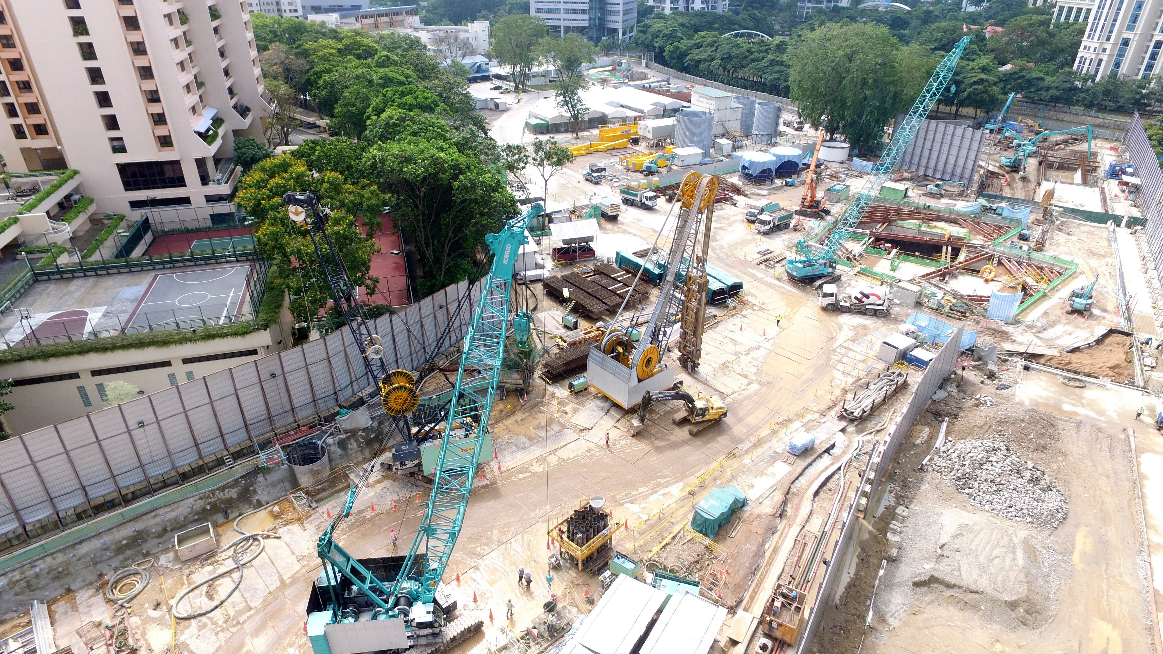 Thomson Line Construction: Great World D-walls (VI)