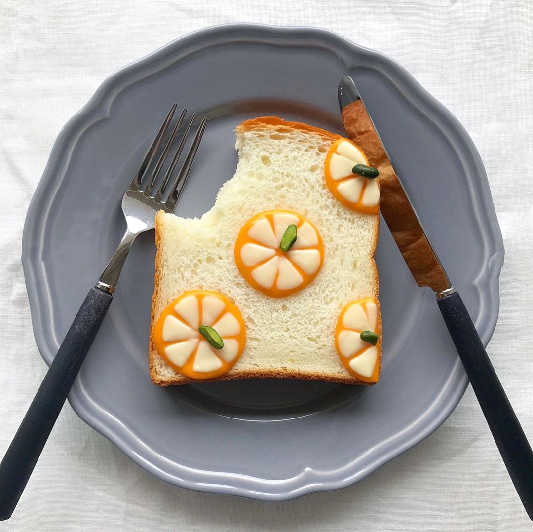 Comel Sungguh 15 Seni Atas Roti Putih Yang Dijadikan Seperti Lukisan