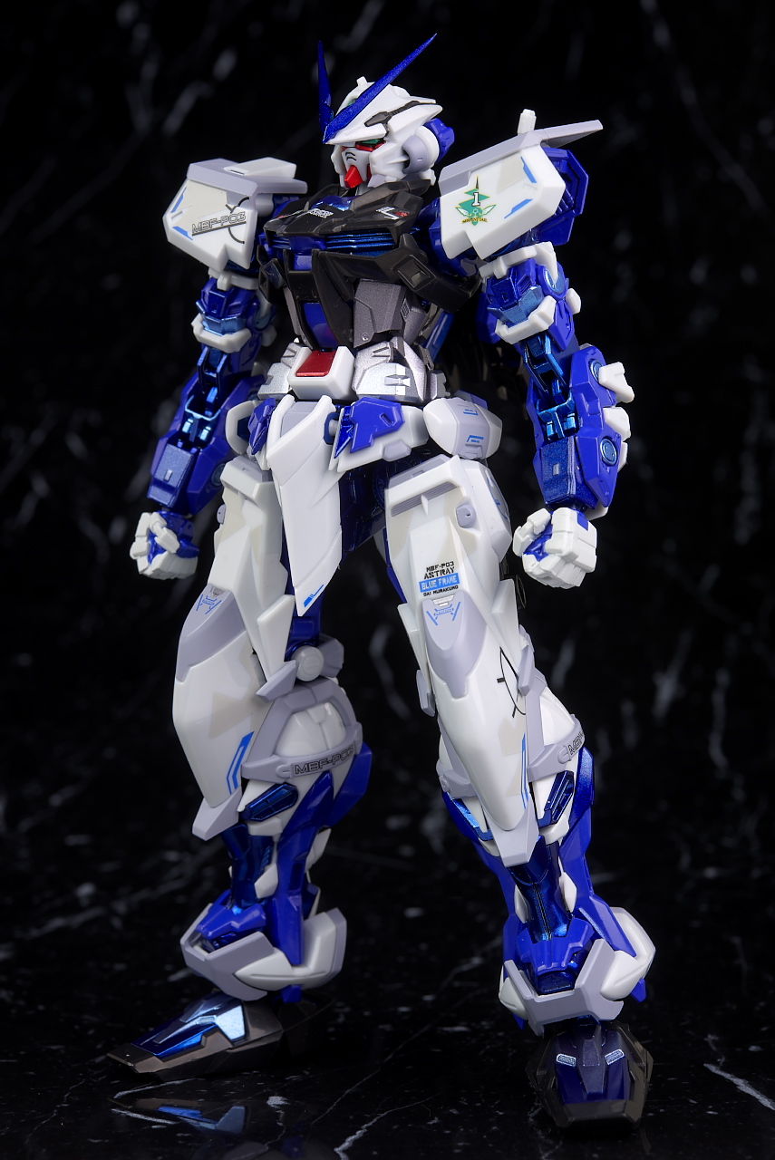 [ Review ] - Metal Build - Gundam Astray Blue Frame Full Weapon Equipped