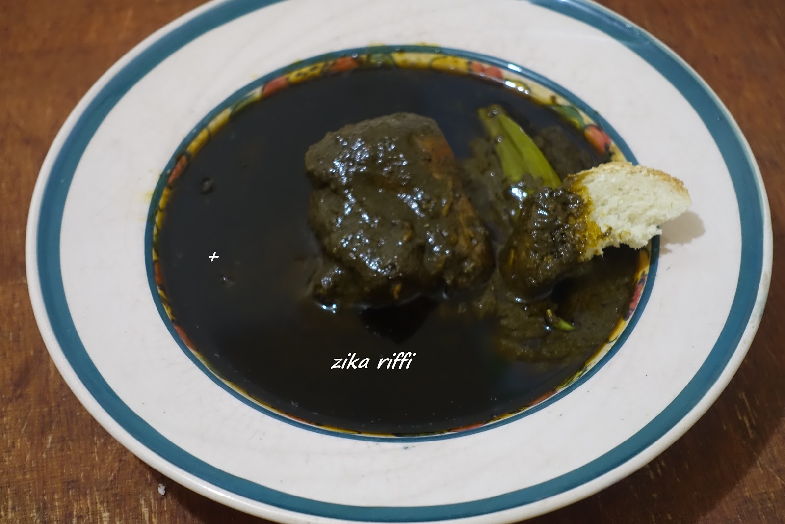 Mloukhia , mloukhya, mloukia ( corète en poudre )