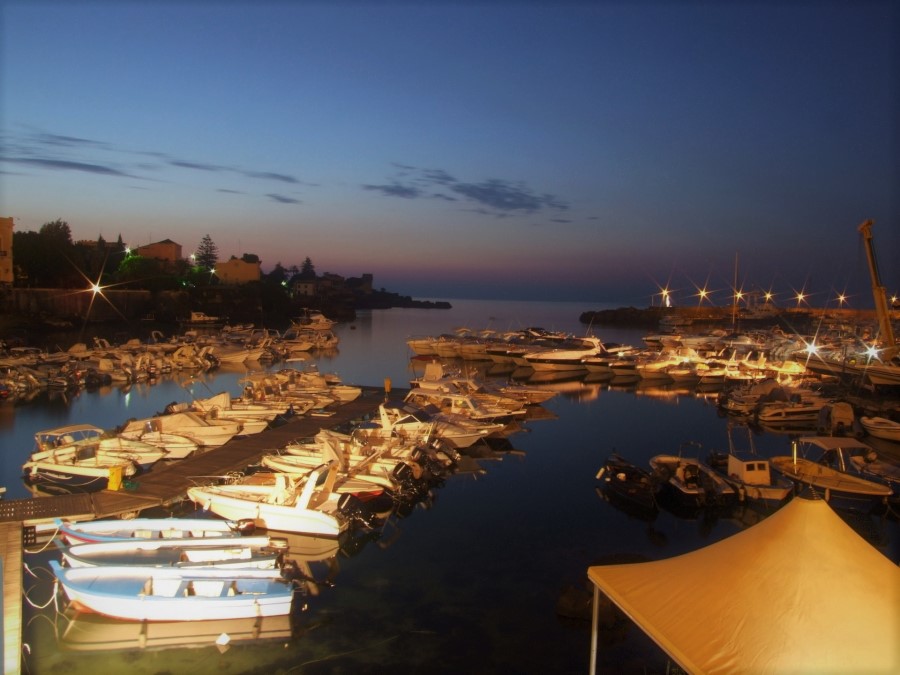 GHIOTTONA CONSIGLIA... IL RISTORANTE DI PESCE NEL PORTICCIOLO DI OGNINA