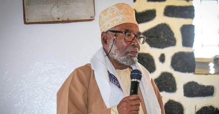 Qui est le nouveau Mufti de la République ? | HabarizaComores.com ...