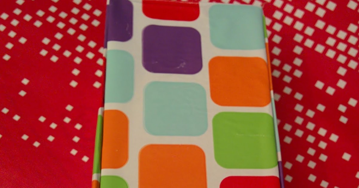 La buhardilla de Conchi: Aportación al RMB "Cartón, Madera o Latas"