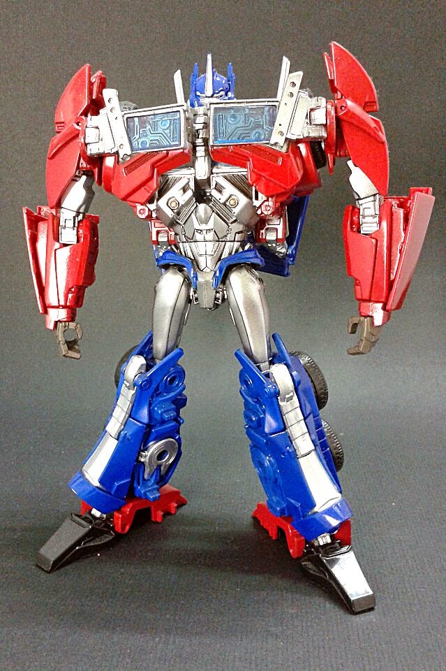 GUNPLA & FIGURE WORKSHOP: Transformers Toy Custom Paint