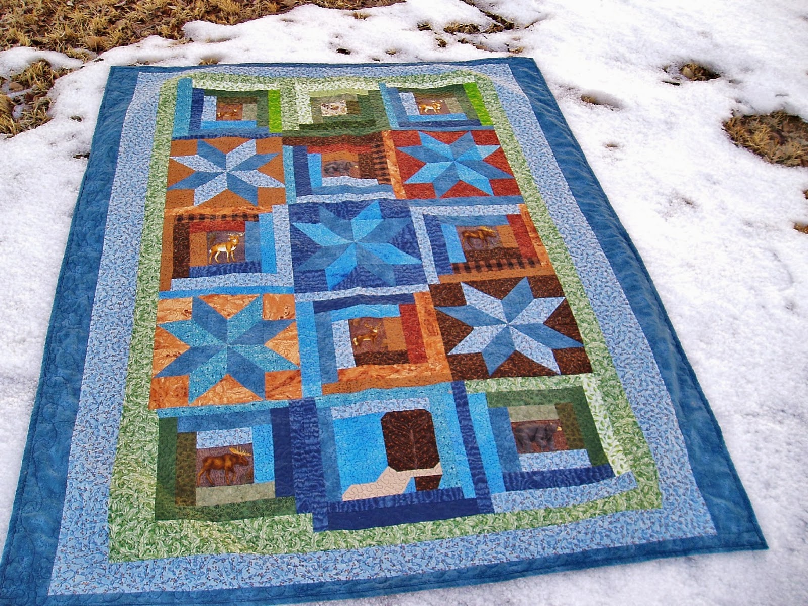 Sunshine in the Attic: Happy New Year! Quilt in the Snow