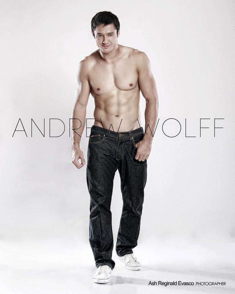 Man Central: Andrew Wolff: Shirtless