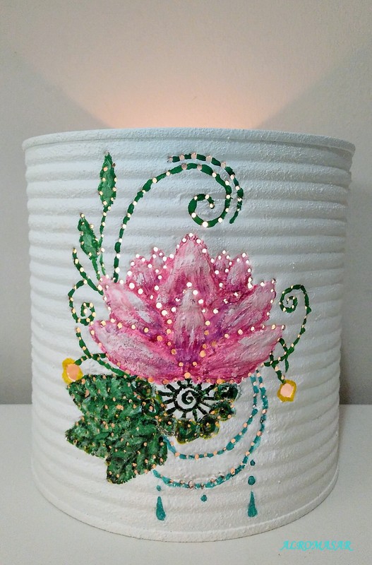 ALROMASAR: Farol reciclando una lata