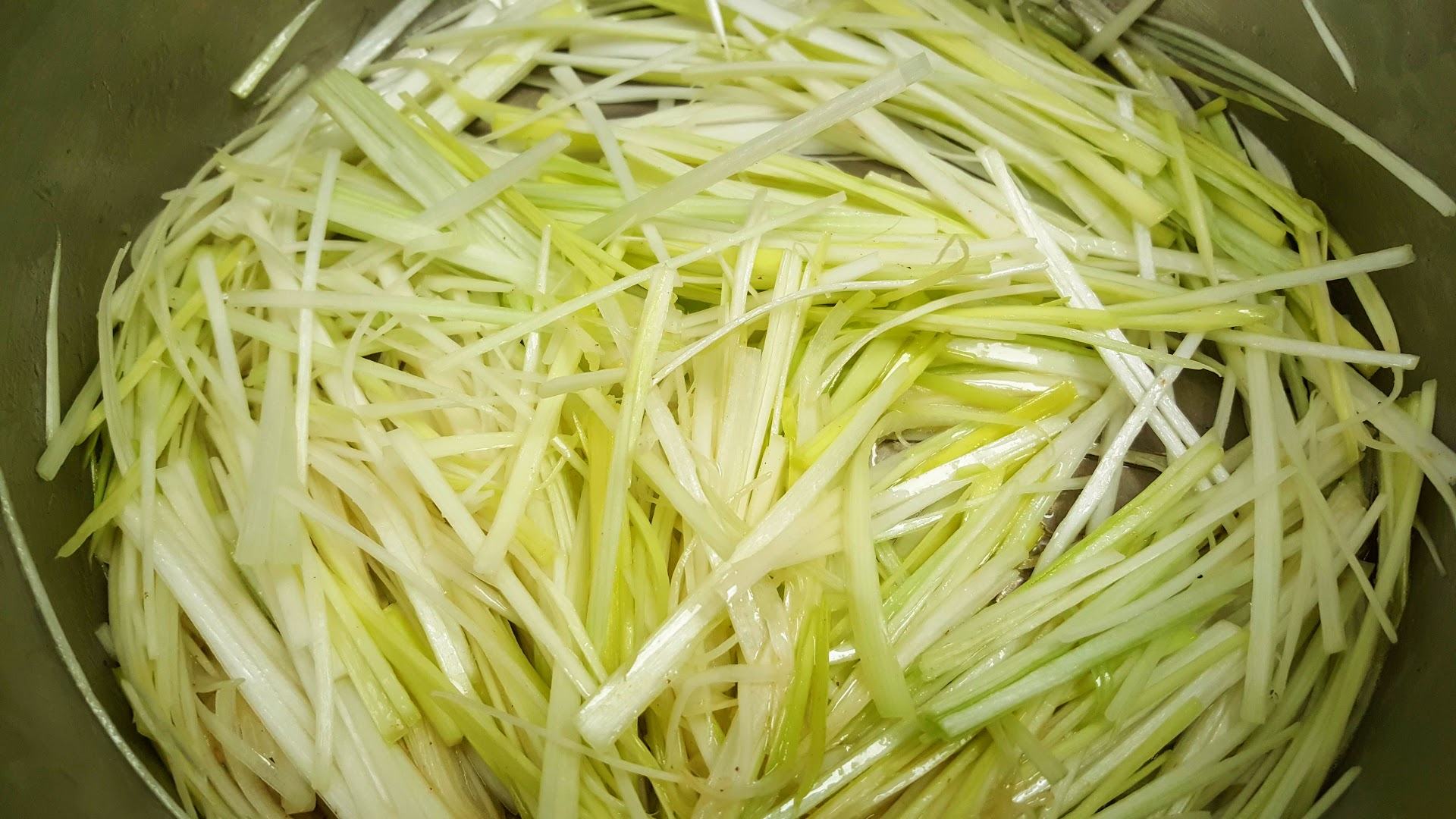 Fondue de poireaux aux lardons