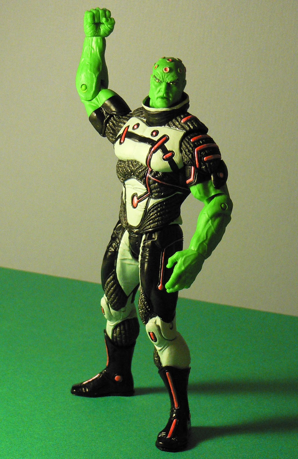 Super-DuperToyBox: DC Direct New Krypton Brainiac