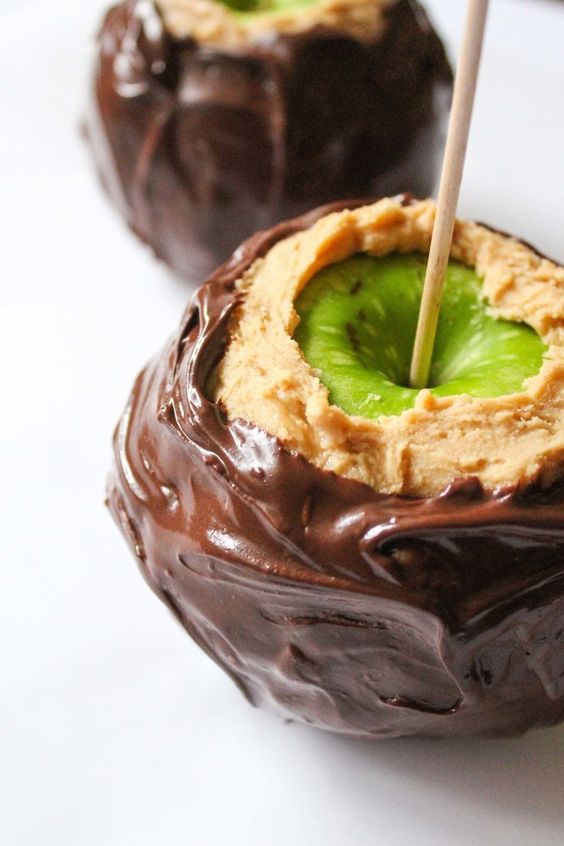 Buckeye Candy Apples - Food Easy Father
