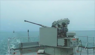 DEFENSE STUDIES: KRI FTH-361 dan KRI BDK-623 Gelar Latihan Bersama di ...