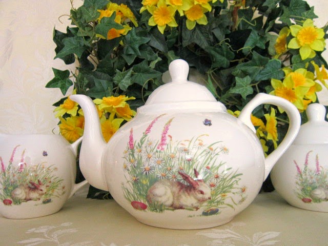 Relevant Tea Leaf: A New Easter Tea Set