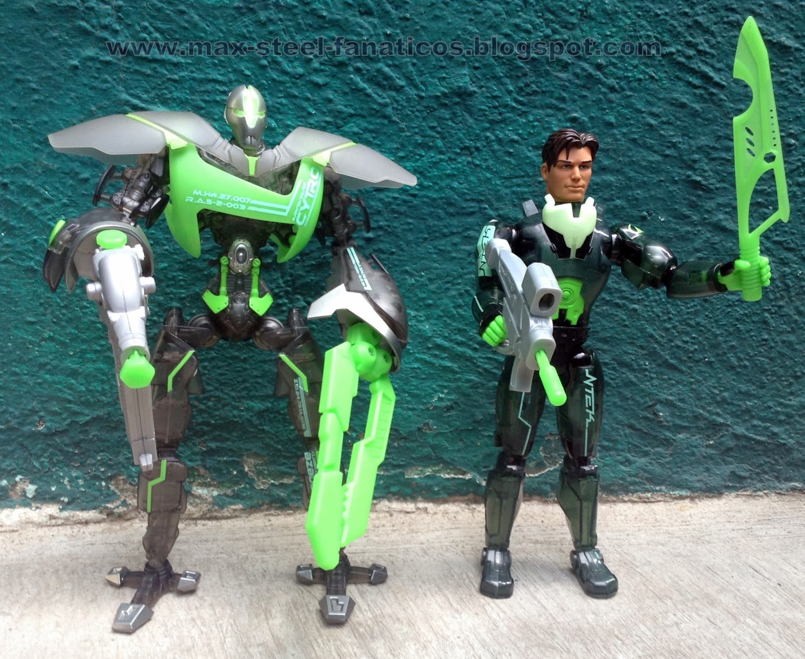 Max Steel Fanáticos: Max Steel Reviews: Parte 11