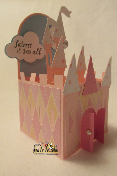 Mee Mee's Creations: Castle Box Card