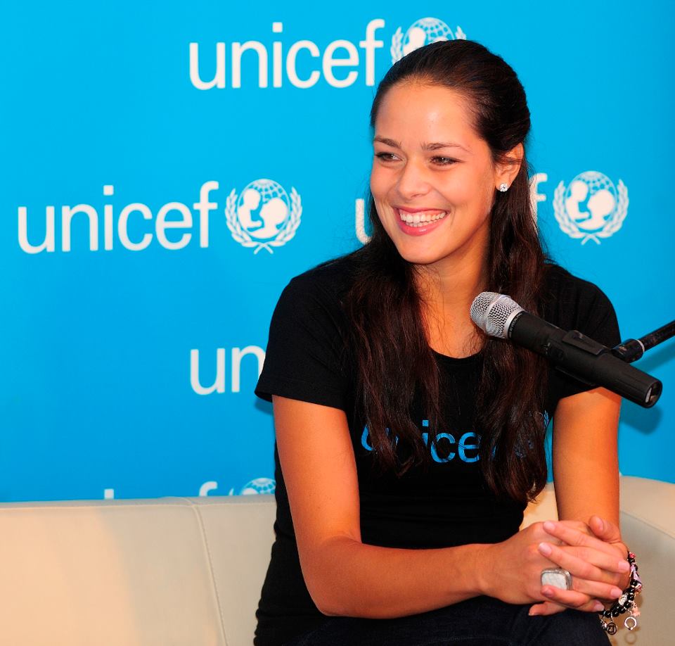 Ana Ivanovic: ANA IVANOVIC PARTICIPA EN UN EVENTO CON UNICEF EN BELGRADO
