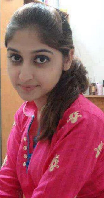 Sadaf Tasadak Pakistani Zong Lahore Beautiful Girl Mobile Number