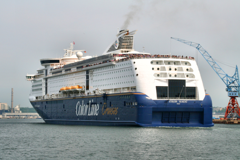 kships: Color Magic in Kiel, 22 May 2011