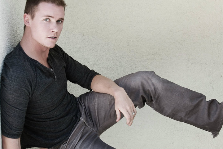 Favorite Hunks & Other Things: On The Move with Landon B Taylor