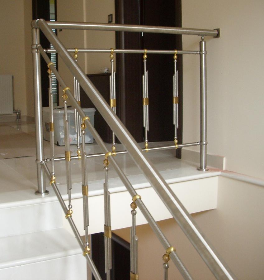 ΚΑΤΑΣΚΕΥΕΣ ΑΛΟΥΜΙΝΙΟΥ ΣΙΔΗΡΟΥ ΜΠΑΚΟΓΙΑΝΝΗΣ ΛΑΜΠΡΟΣ