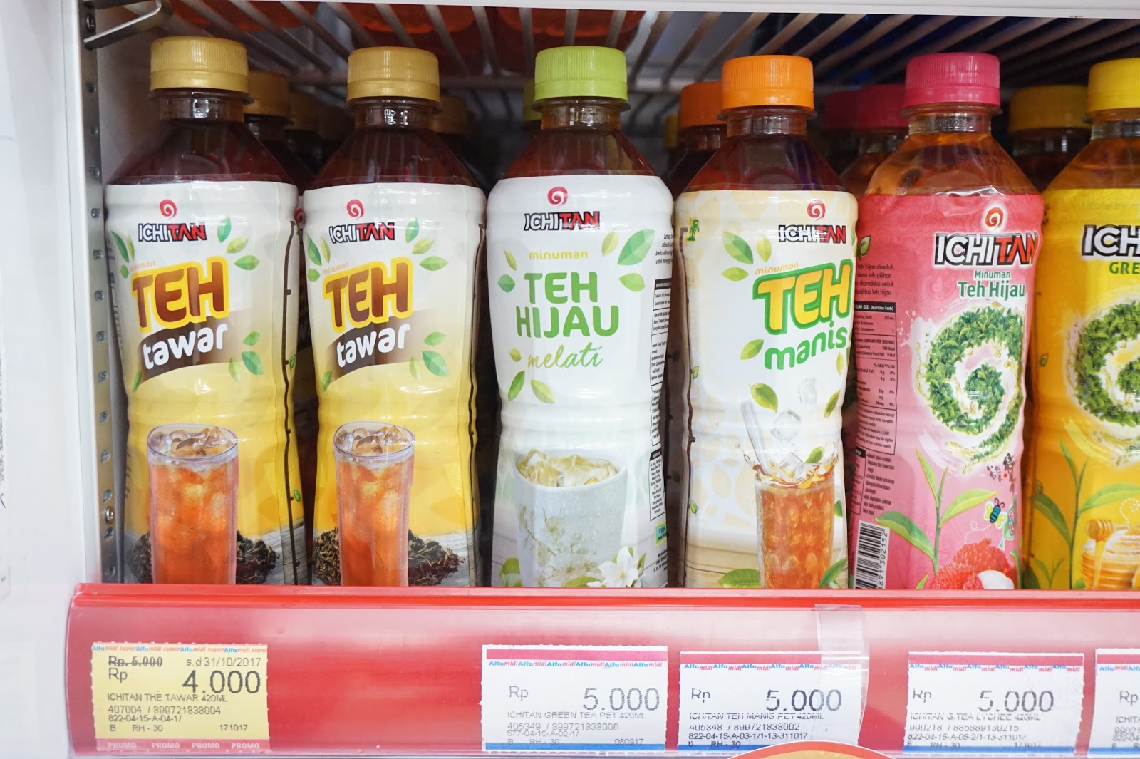 ICHITAN TEH TAWAR - Dessy DYL
