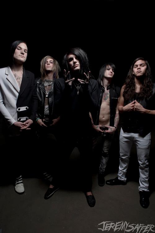 Front Paige Metal News: Get Scared Loses Vocalist