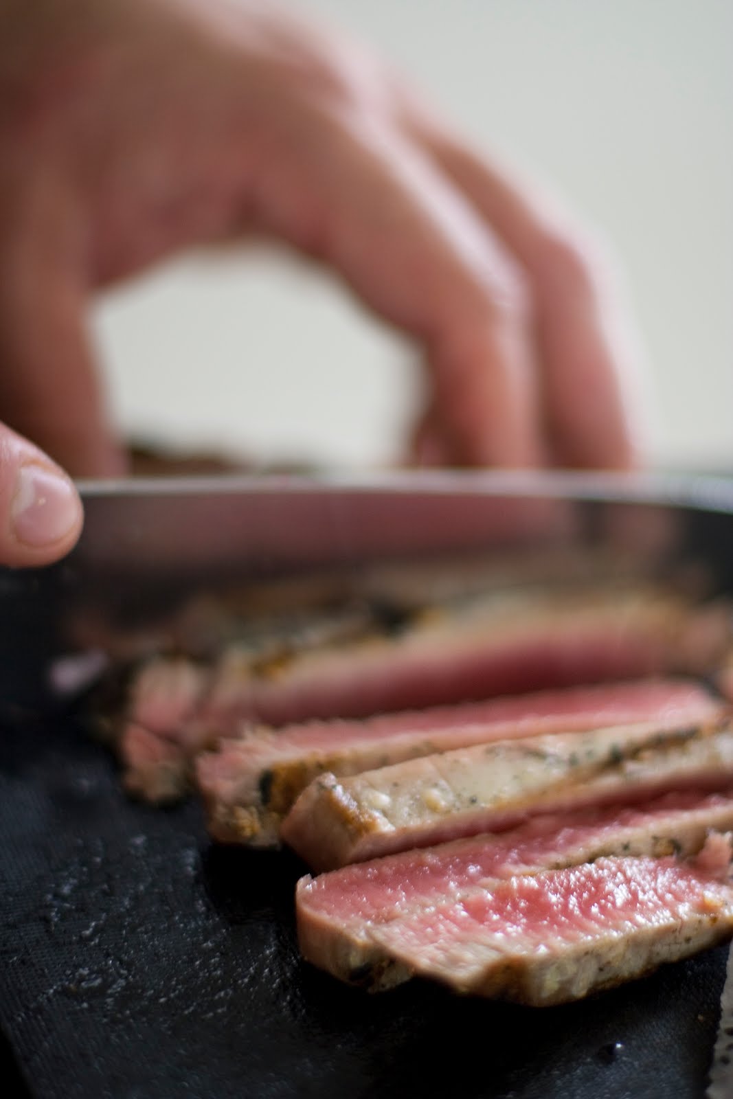 The Icelandic Amateur Chef: Grilled Tuna with Mango Salsa