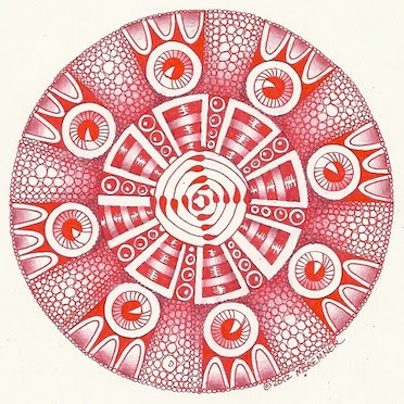 Enthusiastic Artist: Circular tangles as mandala centers (#4)