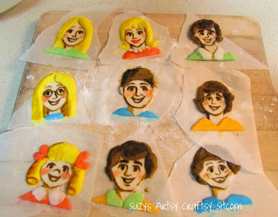 Feature Friday- Brady Bunch Cake