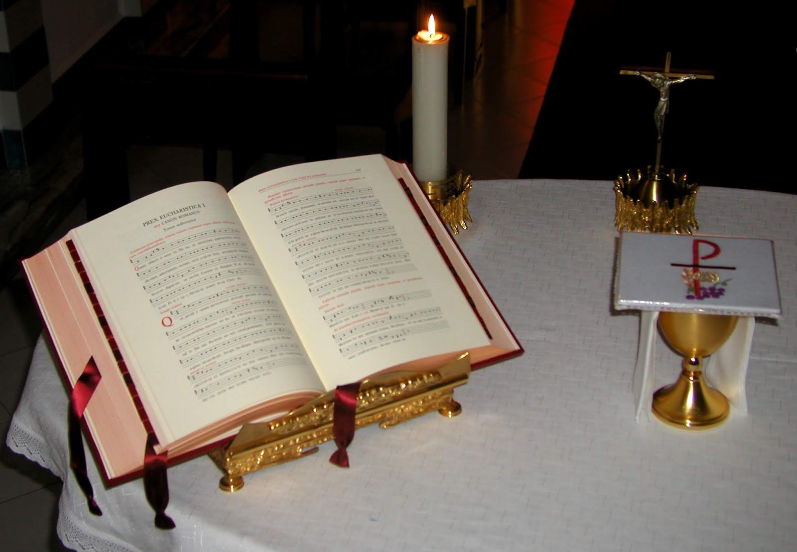 Kehadiran Kristus Dalam Pewartaan Sabda - Lusius Sinurat Kehadiran Kristus Dalam Pewartaan Sabda - Lusius Sinurat