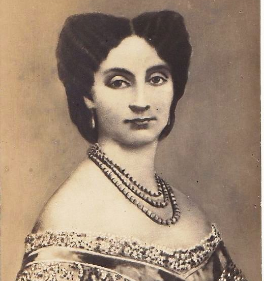 La o cafea...: Amantele lui Cuza