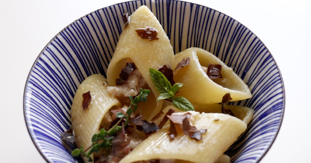 Pasta con filetto di pesce spada ed alga dulse