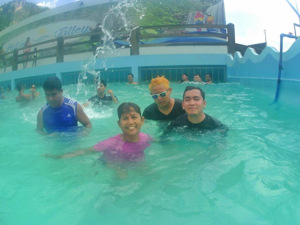 My Travels and Destinations: Hidden Valley Mountain Resort Wave Pool