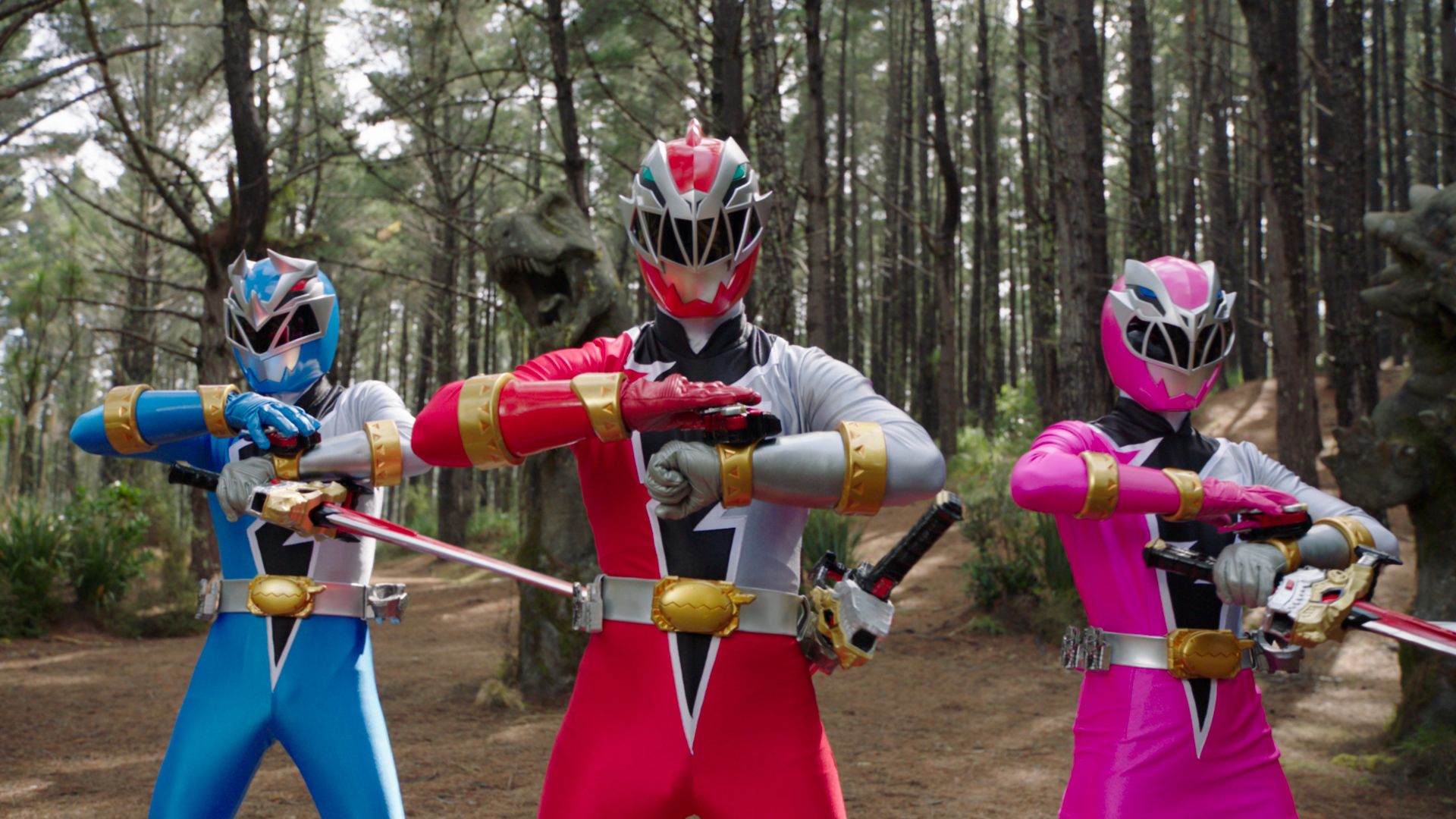 Trio morfa junto pela primeira vez em prévia de Power Rangers Dino Fury