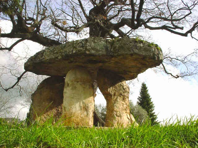 Historia Sztuki: Megality